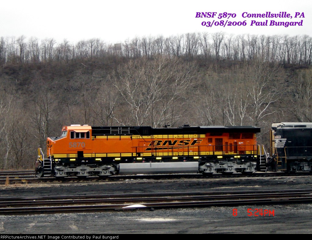 BNSF 5870